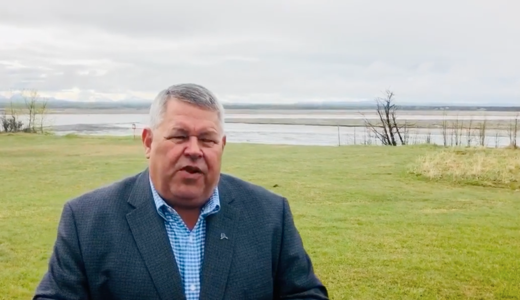 Mayor Charlie Pierce issues statement: Take the masks off kids in ...