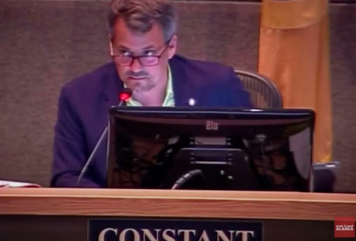 New Anchorage Assembly members sworn in, as mayor's adversary Chris ...