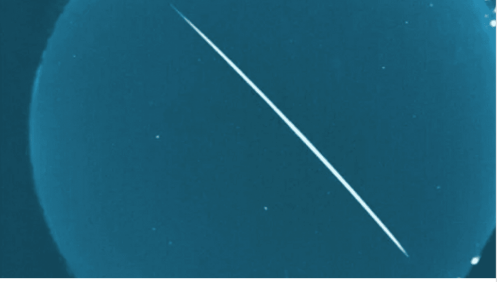 Start Alaska's New Year with shooting stars - Must Read Alaska