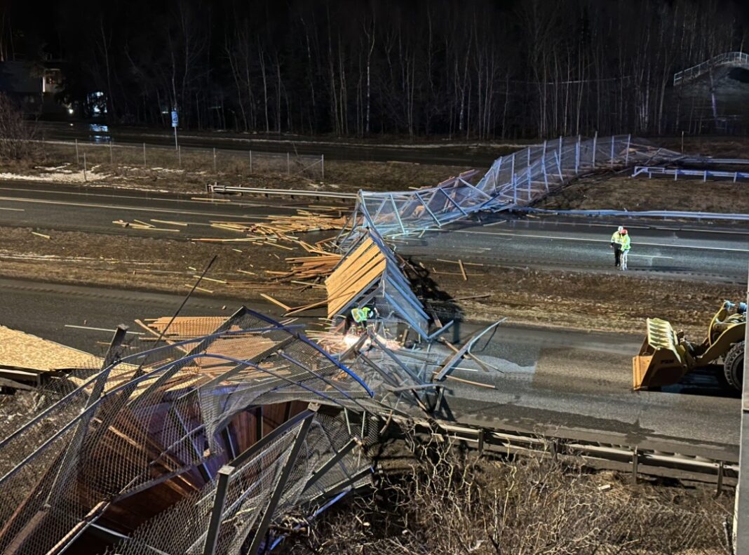 Anchorage windstorm blows down pedestrian bridge - Must Read Alaska