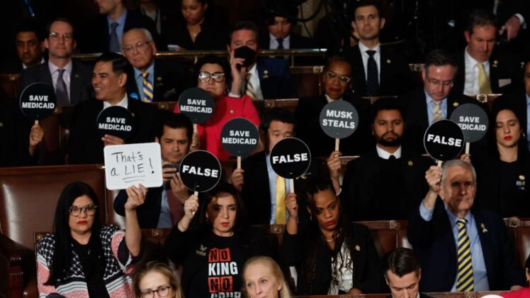 Suzanne Downing: In show of hypocrisy, Democrats lecture about giving ...