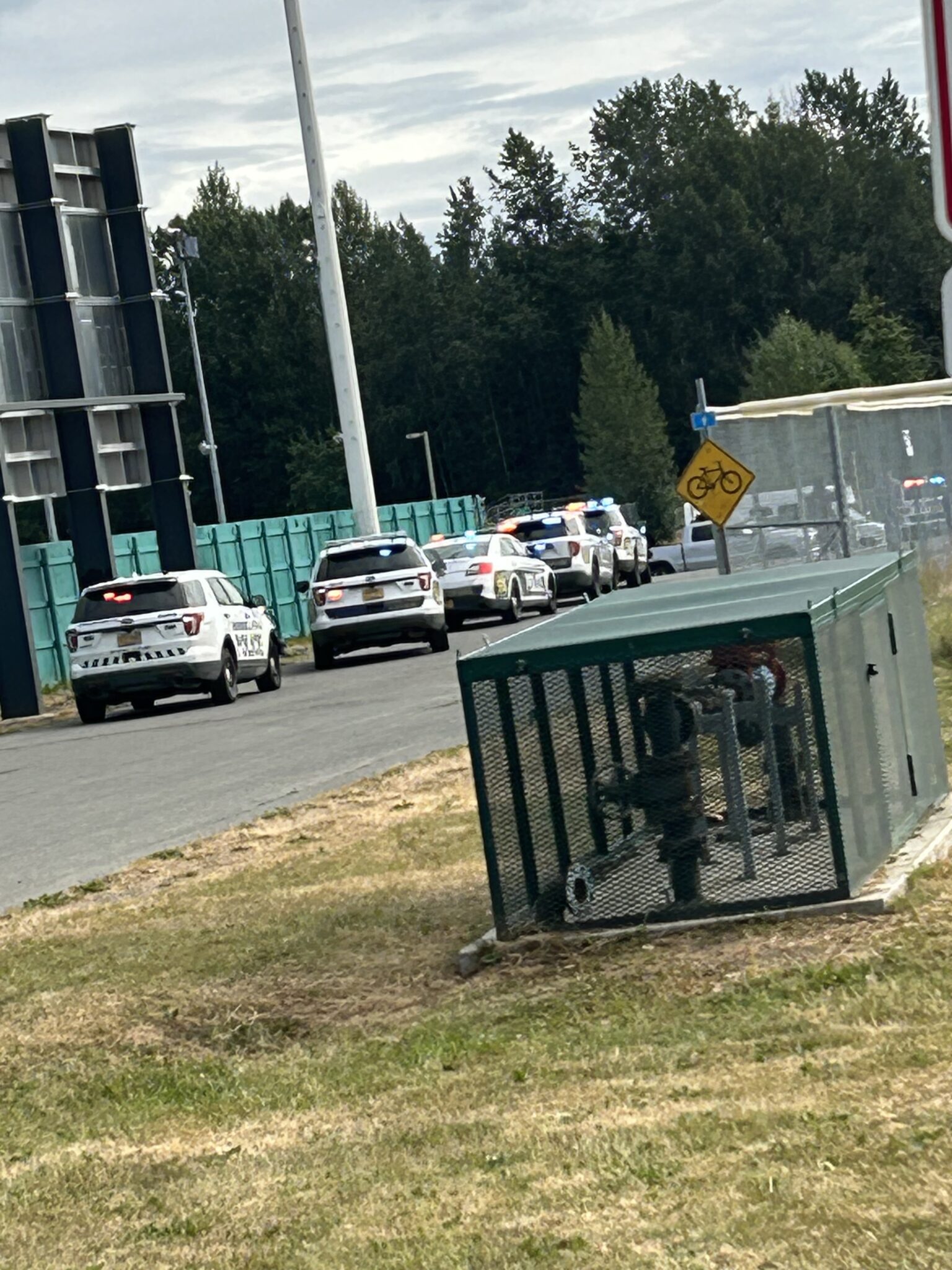 Gunfire in vagrant encampment brings in large police response near ...