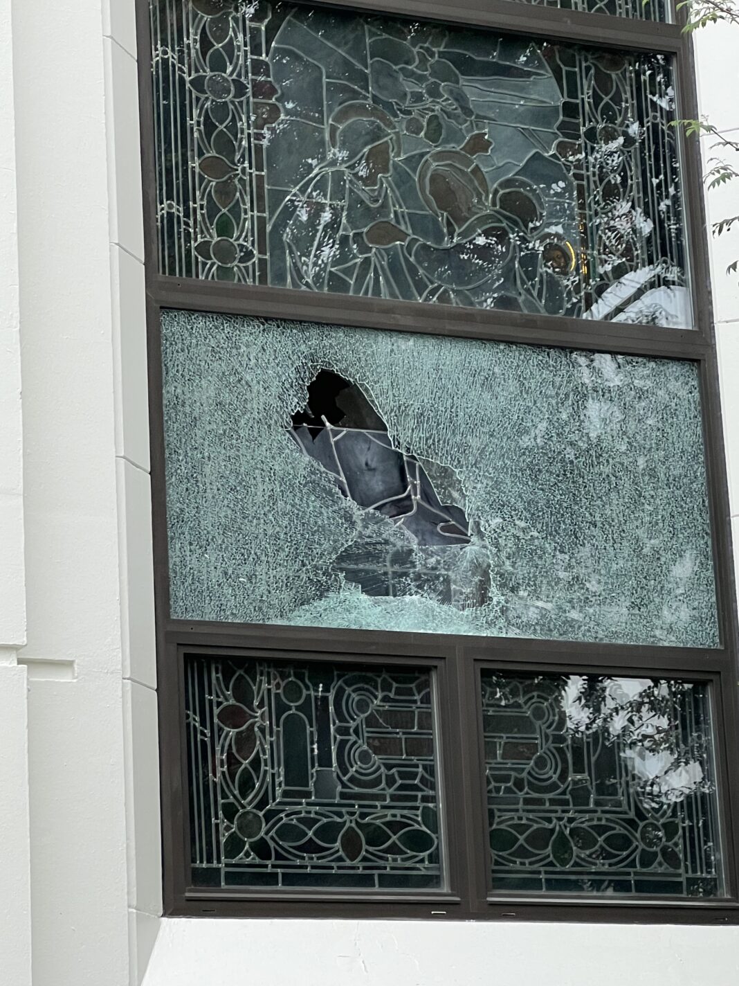 Police on hunt for man who smashed stained glass windows on historic ...